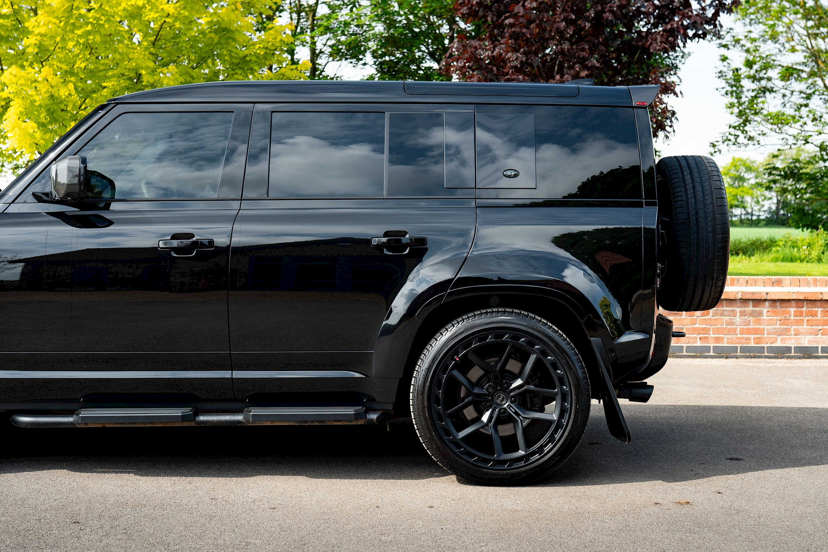 2021/71 Land Rover Defender 110 V8 Urban XRS | Previously Sold ...